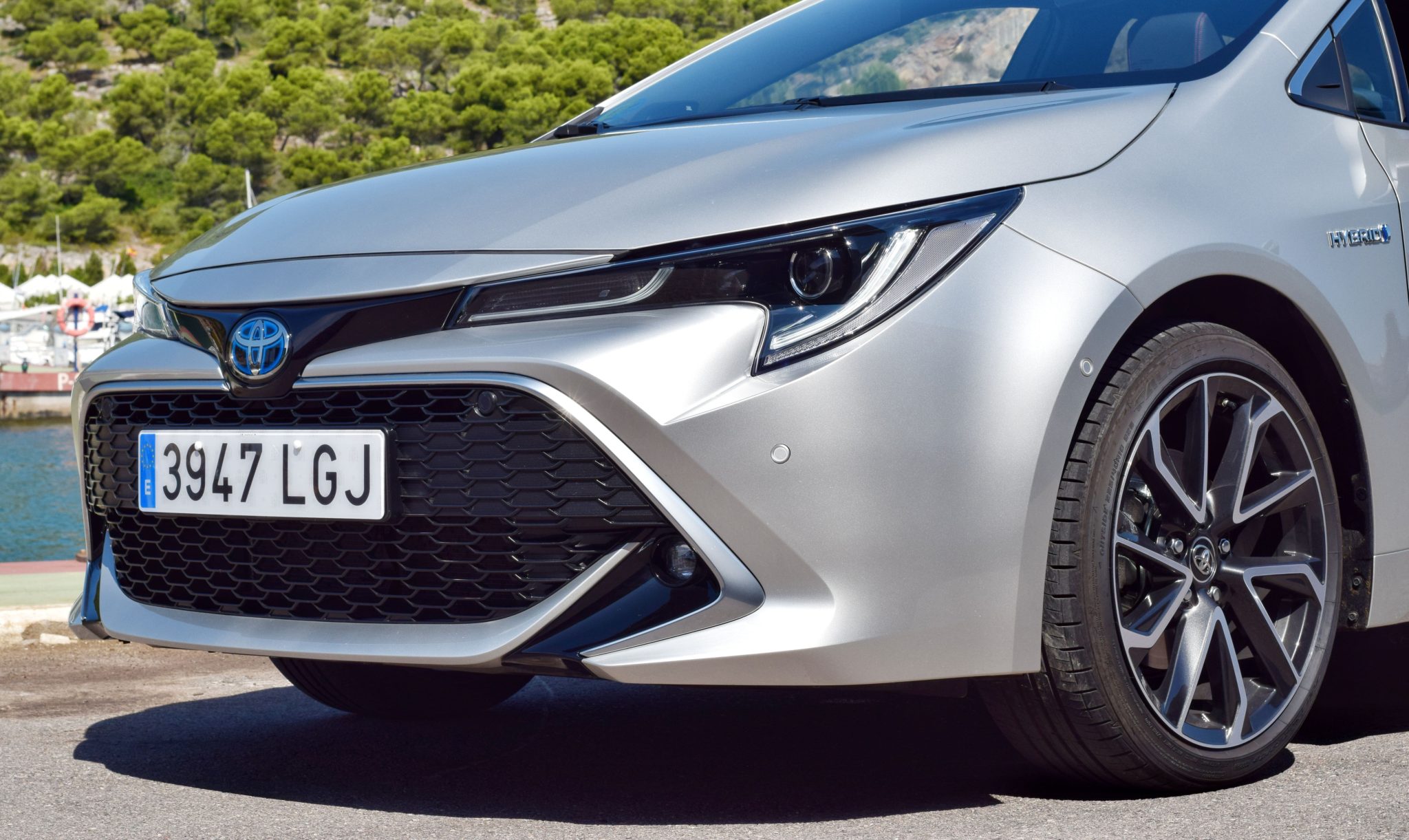 Toyota Corolla Touring Sports: híbrido y familiar ¿válido para viajes ...