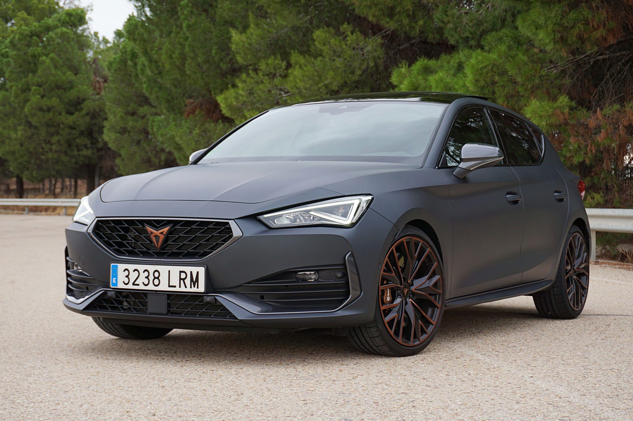 CUPRA León VZ 245: el GTI español - Loading Cars