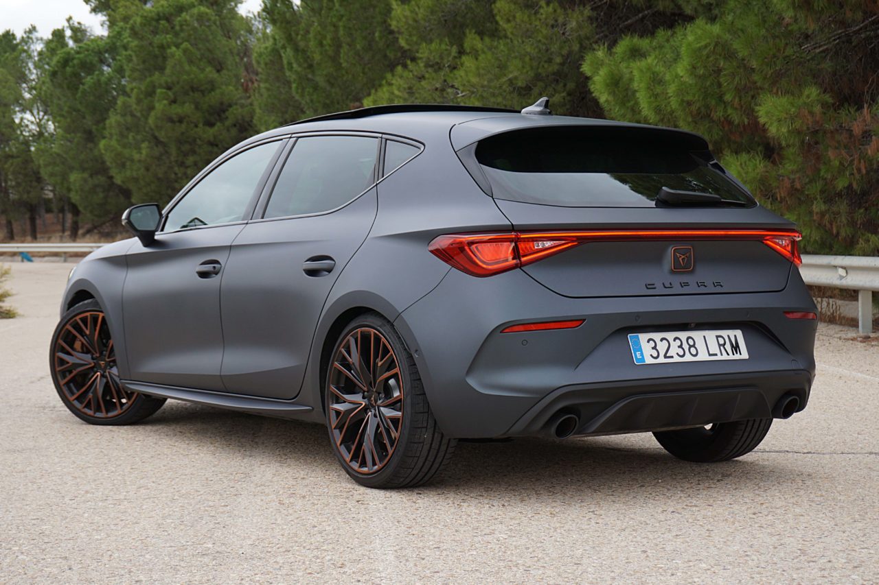 CUPRA León VZ 245: el GTI español - Loading Cars